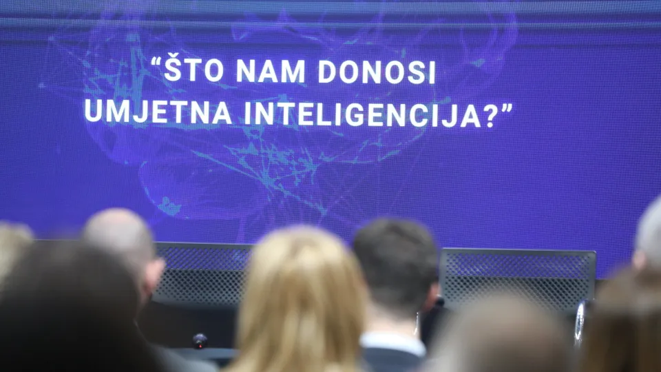 Besplatni tečaj o umjetnoj inteligenciji u Bjelovaru: ''Broj mjesta je ograničen, požurite s ...