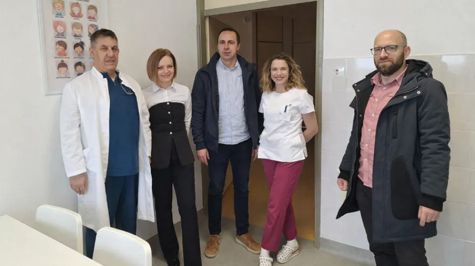 VELIKI ISKORAK Pakračka bolnica dobila logopedicu, djeca više ne moraju ...